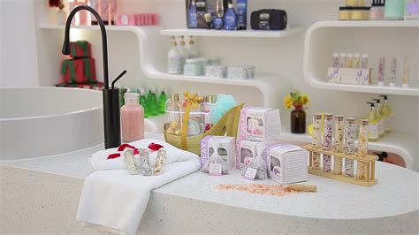 Custom Wholesale Luxury Bath Salt Soak Bath Crystal Flower Herbs In