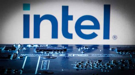Intel Aims To Deliver Chips For 100 Million Ai Pcs By 2025 Nikkei Asia