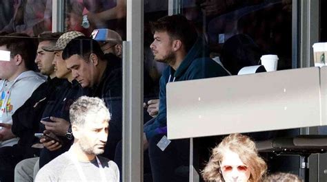 Adem Ljajic Fatih Karagümrük maçını tribünden takip etti Futbol Haberleri