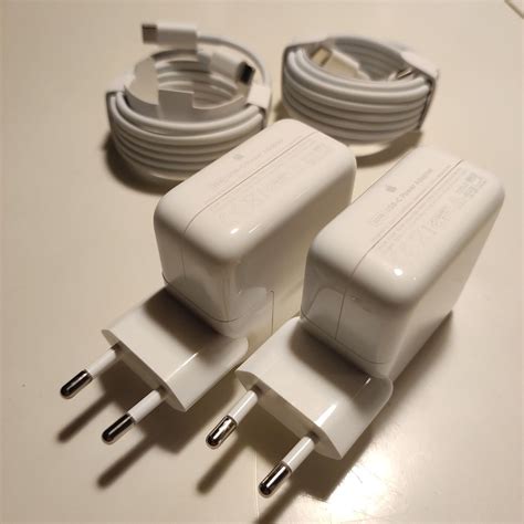Se produkter som liknar 2 st Apple 30W USB-C Power Ad.. på Tradera ...