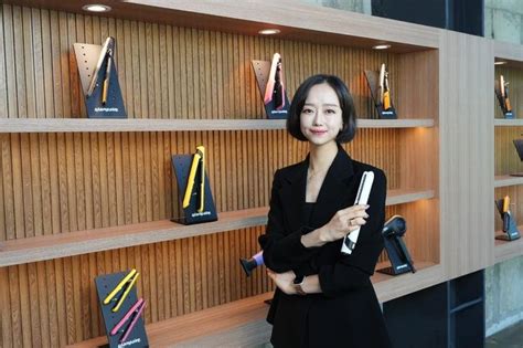 Linkedin Joon Kim 페이지 [혁신·강소 기업을 가다] 이명현 글램팜 대표 “전문가들이 인정한 고데기…기술력 앞세워