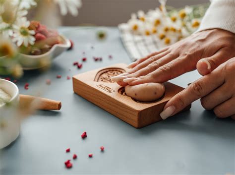 Рецепт домашних печатных пряников с малиной