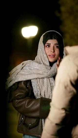 ‎شهریارِ تنهایِ بم‎ ‎گفته بودی در کنارم شاد و برنا می شوی دل به دریا می زنی ، محوِ تماشا می