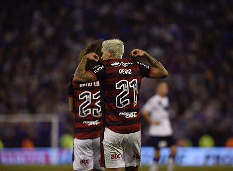 Flamengo BailÓ A VÉlez Y Puso Medio Pie En La Final De Libertadores