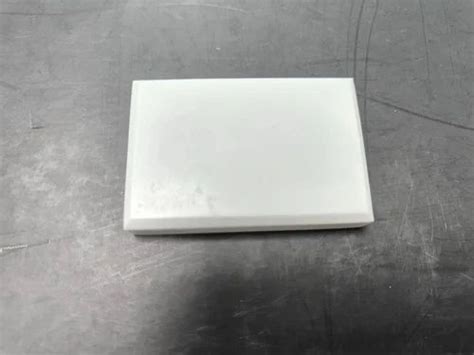 Glacier White Dupont Corian Acrylic Solid Surface For Wall Cladding Thickness 12 Mm At ₹ 1000