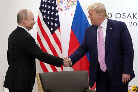 В ходе переговоров России и США обсуждалась встреча Путина и Трампа