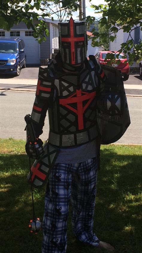 Cardboard Crusader R Bossfight