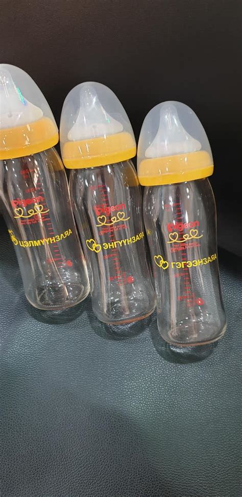 АЛТАН БЭРС ХХК Хөөрхөн бяцхан 3 ихэр дүү нартаа угжных