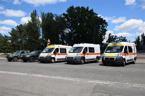 Миколаївщина отримала три карети швидкої допомоги та два позашляховики від благодійників ФОТО