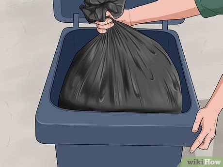 How To Empty A Trash Bin