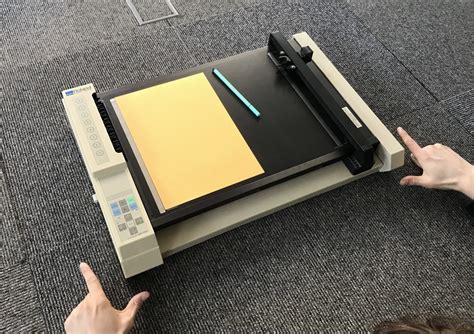 Roland Dxy 1100 · Catalogue · Plotter Station