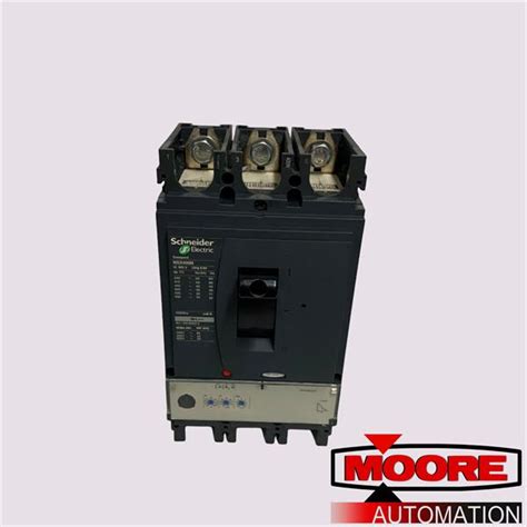 Schneider LV432693 Circuit Breaker