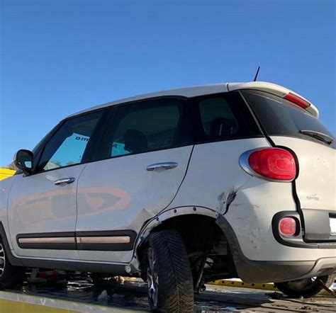 Incidenti Stradali Tre Feriti A Pavullo E Auto Distrutte Gazzetta Di