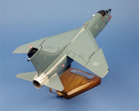 F 8p Crusader Flottille 12f Aéronavale Pilots Station Airfield