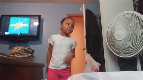 Ni Liyah YouTube