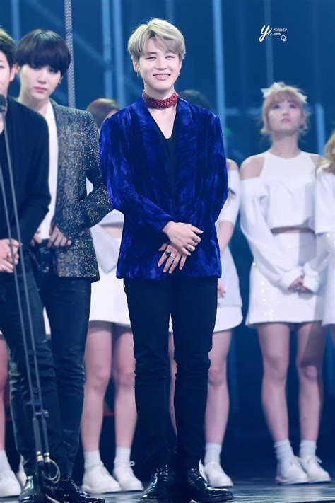 10 Of The Most Recognizable K Pop Stage Outfits Koreaboo