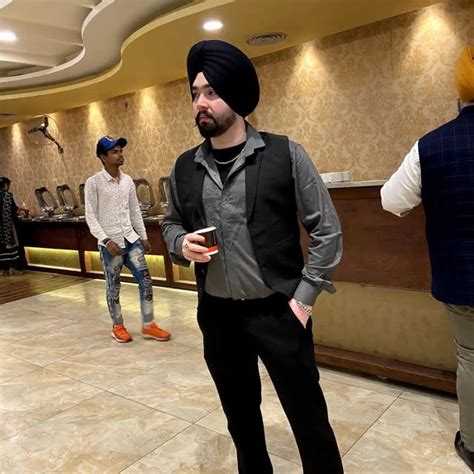 Navraj Singh Hsingh1515 On Threads
