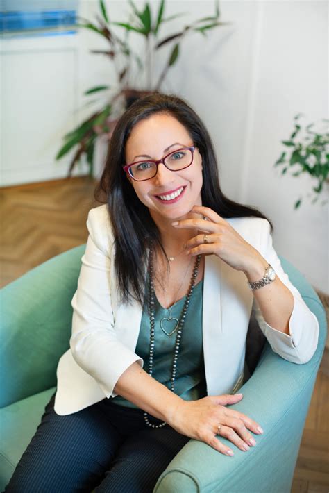 Маргарита Белоконска Психолог Психотерапевт София Супердок