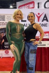 Lisa Ann Exxxotica Chicago 04 14 2024 CelebMafia