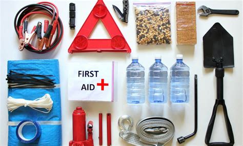 The Ultimate List Of Truck Emergency Kit Essentials Gramag