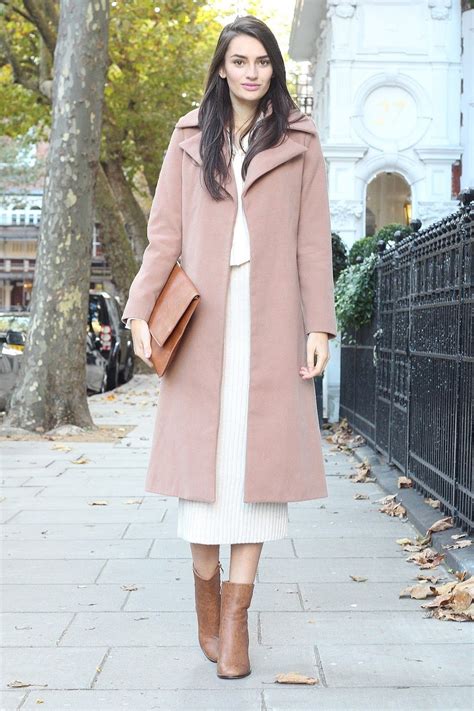 Layering Neutrals — Peexo Fashion Winter Fashion Outfits Casual