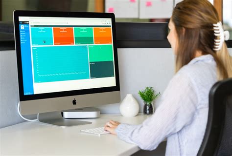 Harnessing Power Of Online Loan Management Software