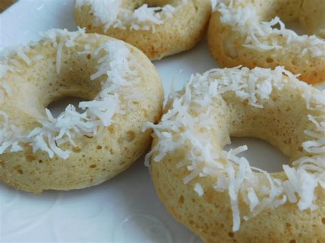 Lemon Coconut Donuts Drizzle Me Skinny