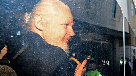Julian Assange Arrest Why Free Speech Advocates Are Worried Mashable