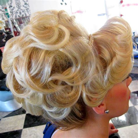 Pin On Terris Updos Bouffant Hair Long Hair Styles Up Hairstyles