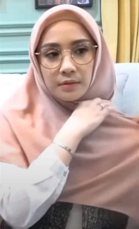 Cipungdaily Mama Gigi Kalo Pake Hijab Beginian