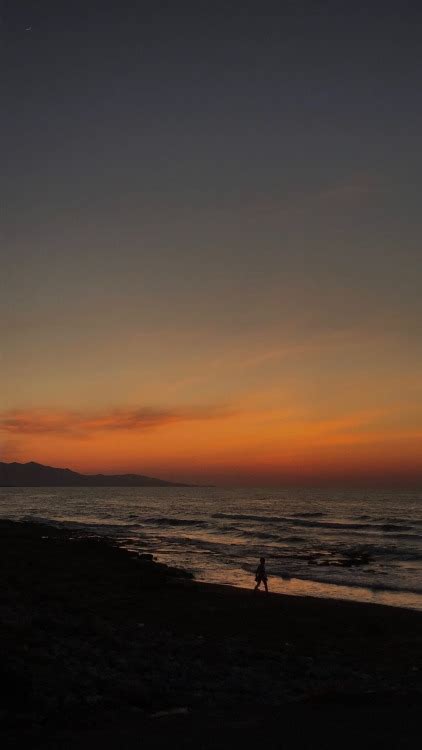 Σκεφτομαι οτι θα πληγωθω πολυ η οτι θα χαρω πολυ Κ Tumbex