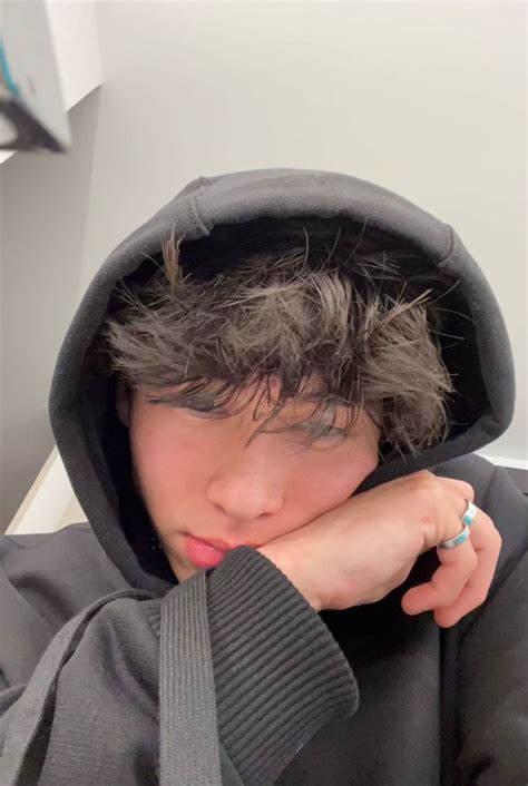 Cute Asian Guys North Star Pretty Men Asian Men Oliver Riding
