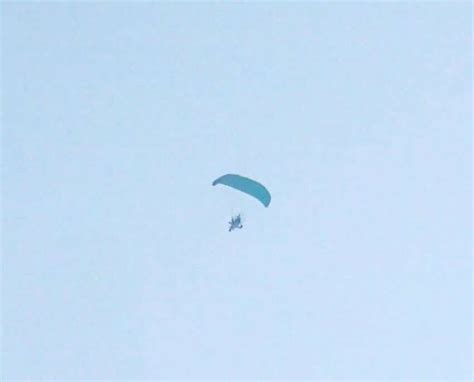 ဆားလင်းကြီးမြို့နယ်၊ ကျေးရွာများကို စက်တပ်လေထီးဖြင့် စစ်တပ်က ဗုံးကျဲမှု နေအိမ်များ ထိခိုက်ပျက