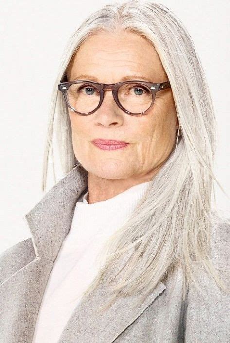 Silver Agence De Top Modèles De Plus De 40 Ans Paris Grey Hair