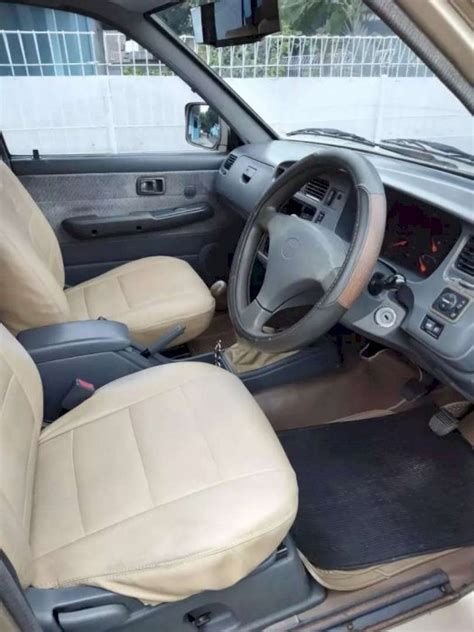 Toyota Kijang Lgx Diesel Mt 2002 Id