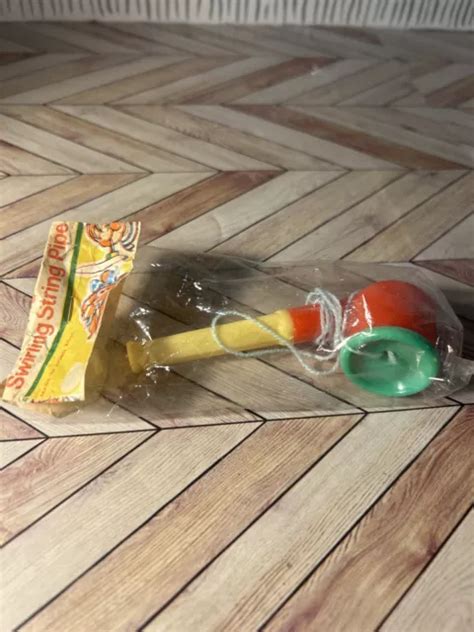 Vintage Toy 1960s Swirling String Pipe Made In Hong Kong £11 36
