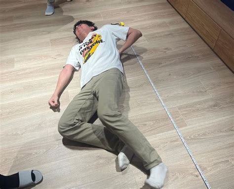 阿滴被質疑身高揪4YTR實測 真實結果曝光網太小看你了 ETtoday星光雲 ETtoday新聞雲
