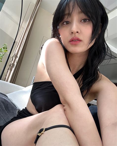 트와이스 지효 솔로 데뷔 앞두고 드러낸 섹시美몸매까지 완벽 나무뉴스