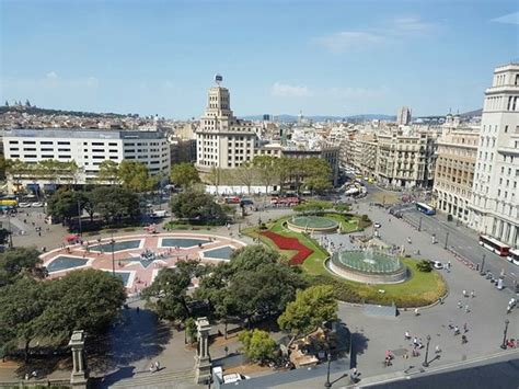 Туристический центр Барселоны отзыв о Plaza De Catalunya Барселона