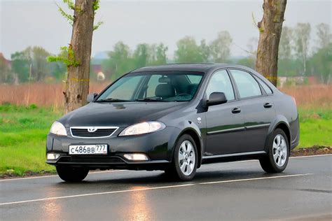 Експерти назвали шість «живучих вживаних автомобілів за 200 000 грн