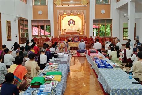 သထုံမြို့၊ မြသပိတ်တောင်ခြေရှိ သဒ္ဓမဇောတိကာရာမကျောင်းတိုက်၌ ဝါဆိုသင်္ကန