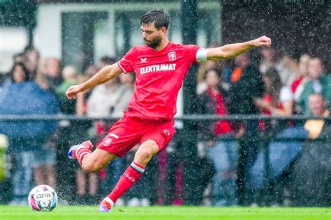 Oud Aanvoerder Fc Twente Robin Pröpper ‘het Liefst Had Ik Me In Tweeën