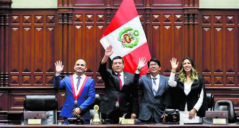 Alejandro Soto Mesa Directiva Otorga Bono De Casi S10 Mil A