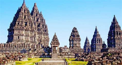 Kerajaan Kerajaan Hindu Budha Di Indonesia