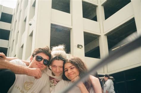 Jacob Elordi Hunter Schafer And Zendaya Series E Filmes Filmes