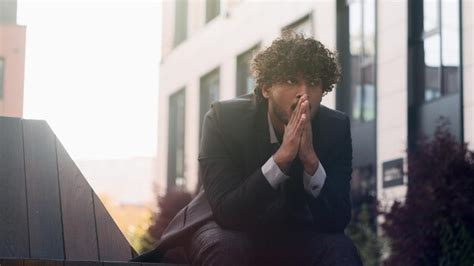 Premium Photo Indian Businessman Arabian Business Man Employer Entrepreneur Think Problem