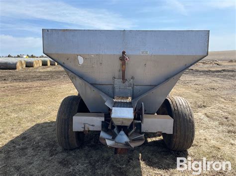 Stainless Steel Variable Rate Fertilizer Spreader Bigiron Auctions