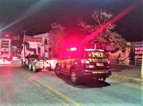 Caminhão avaliado em R 300 mil foi recuperado pela PRF em Caetité