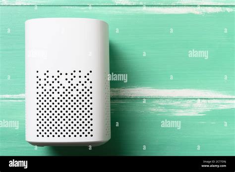 Ai Speakers Hi Res Stock Photography And Images Alamy