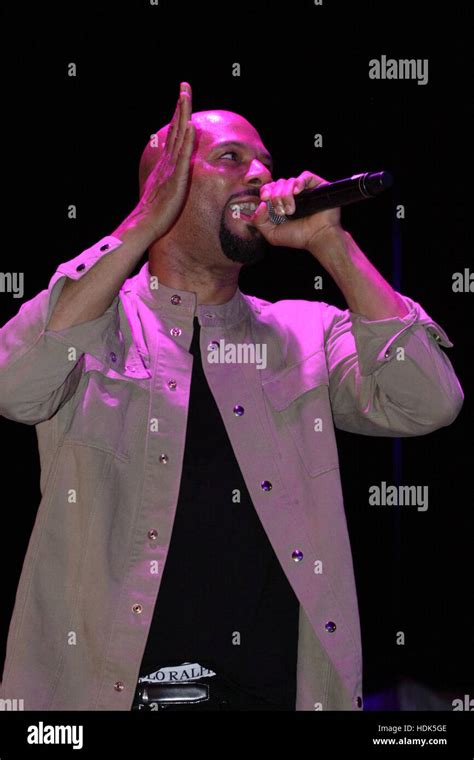 Common Performs At The Neighborhood To Neighborhood Street Festival